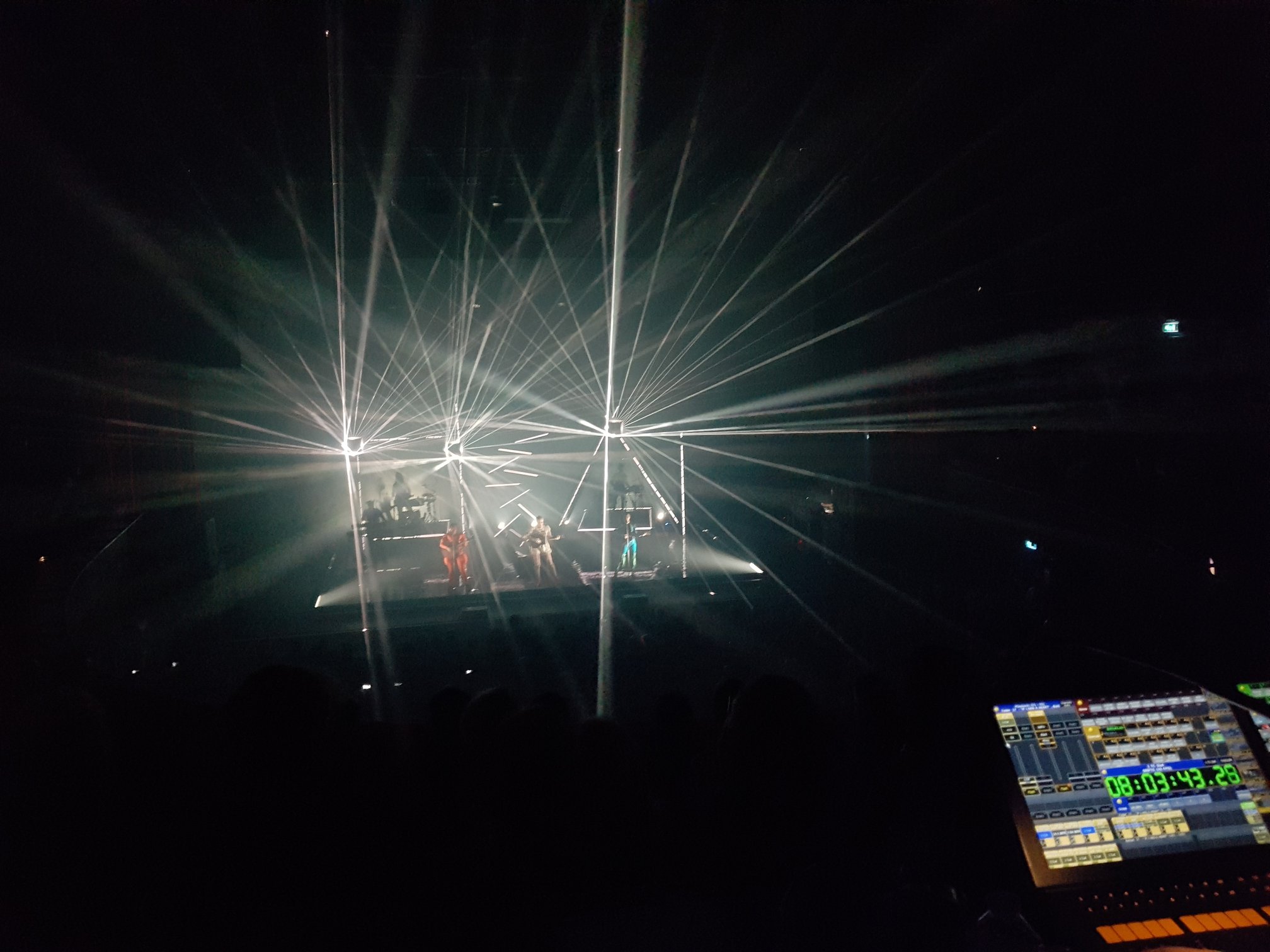 Fever Ray tour is on – Minuit Une